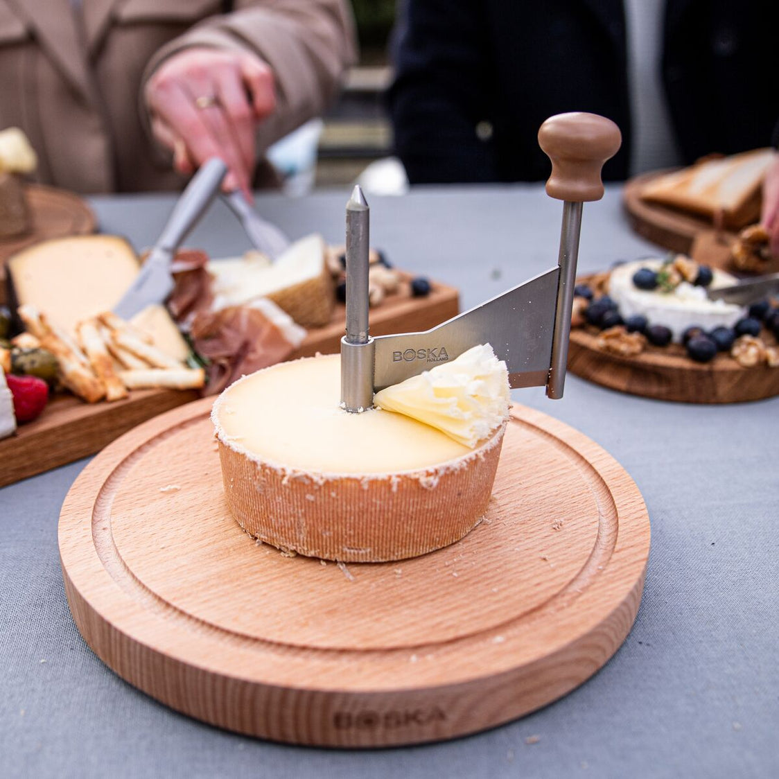 Cheese Curler Amigo: Perfect Cheese & Chocolate Curls | Beech Wood ...